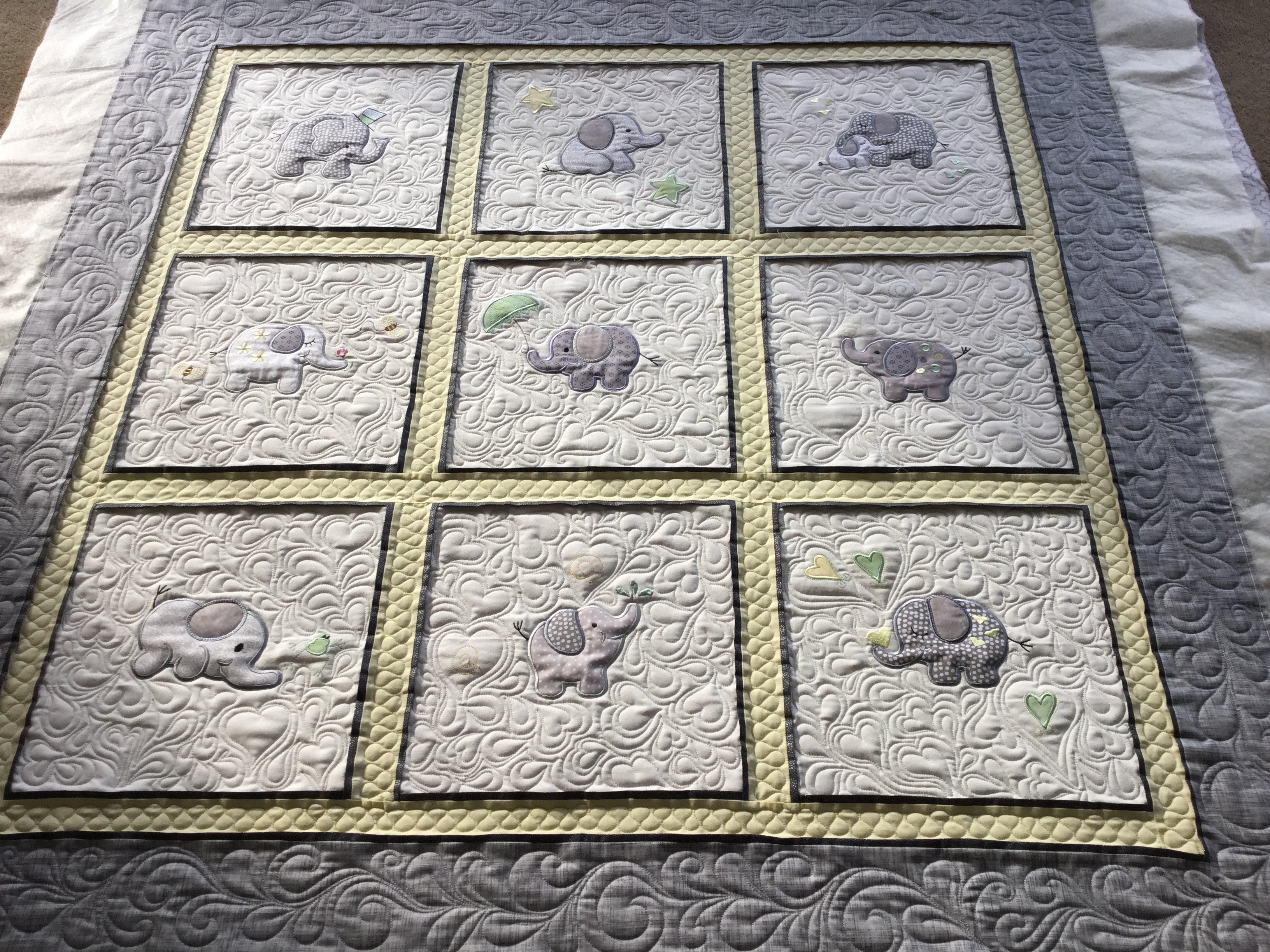 Marets Applique Baby Quilt – Free Bird Quilting Designs